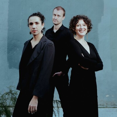 Download Deva Trio (Originale) by Alice Vallée, Christine Laizé ...